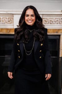 Dr Reena Wadia - RW Perio