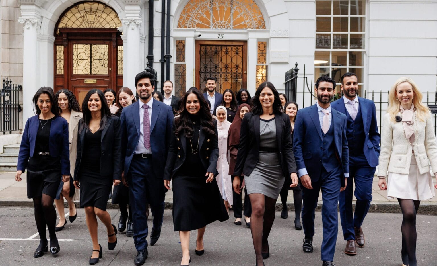 Dr Reena Wadia - RW Perio